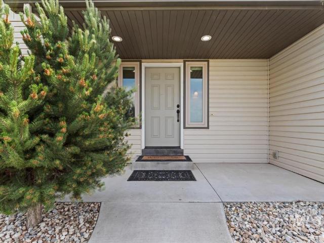 5915 SW Ashley Ct