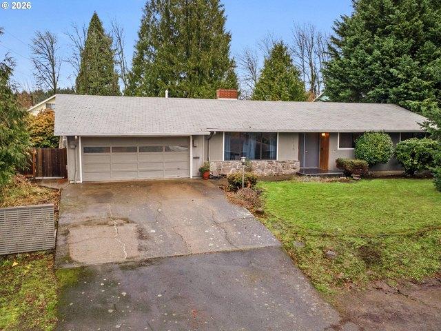 5915 SW Illinois St, Portland, OR 97221