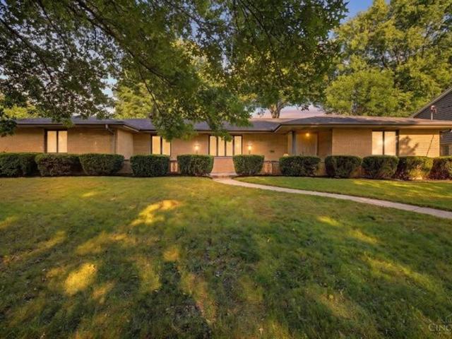 5915 Seiler Dr, Cincinnati, OH 45239