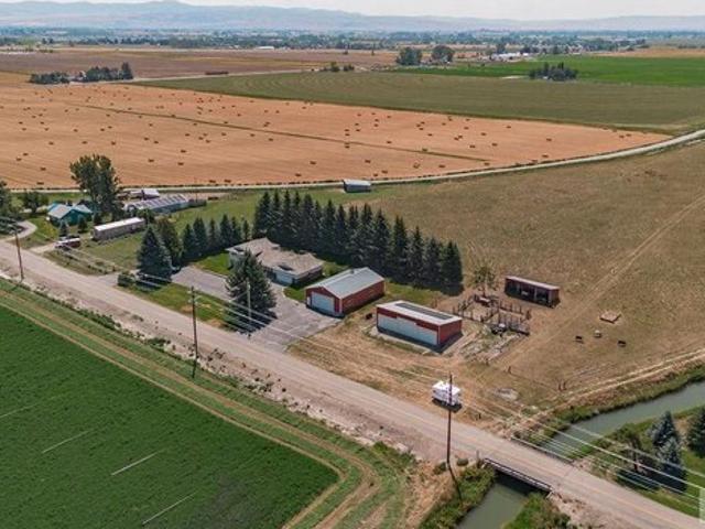 5915 W 65th S, Idaho Falls, ID 83402