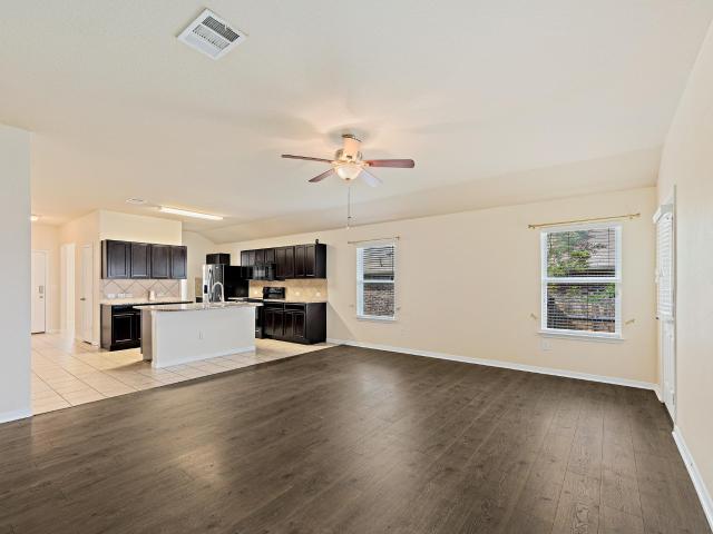 5916 Montrelia Dr