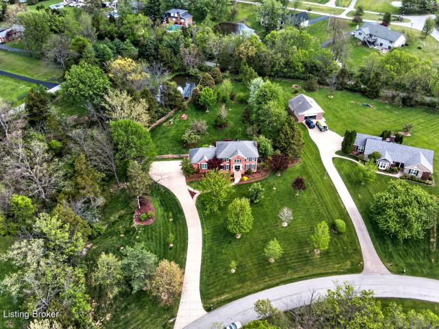 5916 Centerwood Dr