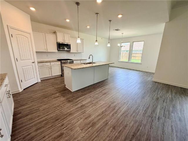 5916 Honey Glade Road