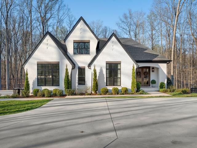 5916 Pinewood Rd, Franklin, TN 37064 | MLS #3153