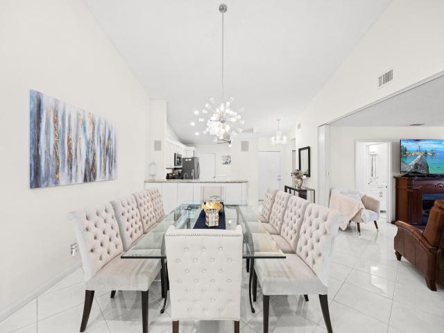 5916 Sunswept Ln, Unit A, Boynton Beach, FL 33437 | MLS #B26000