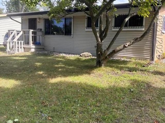 5916 Susan St, Flint, MI 48505