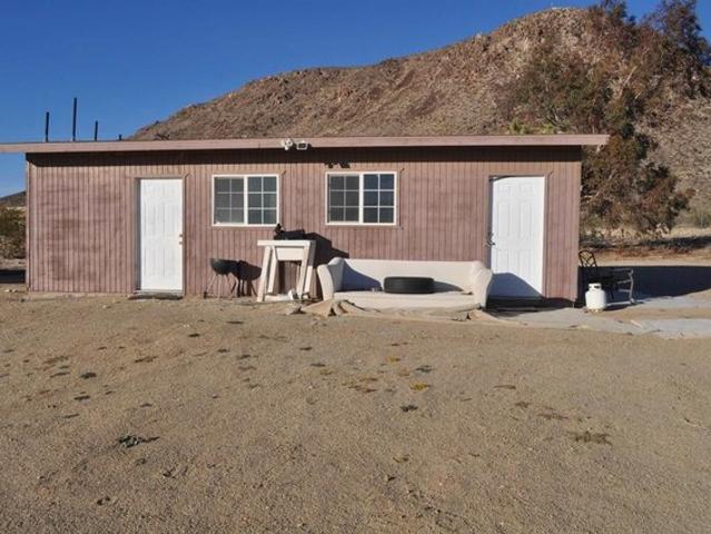 59175 Rocky Acres Rd, Landers, CA 92285
