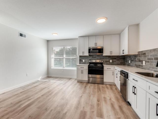5917 Gaston Avenue # 205