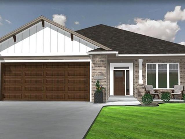 5917 S Huntwood Ave, Sioux Falls, SD 57108