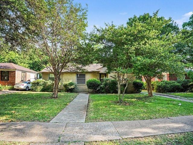 5918 Overlook Dr, Dallas, TX 75227