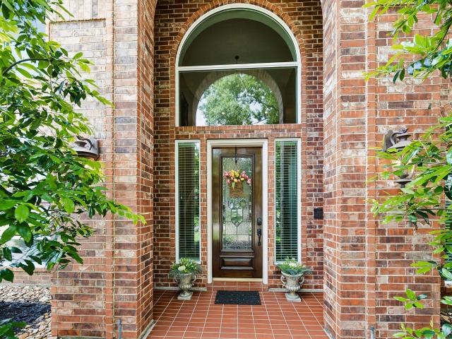 5918 Center Court Drive