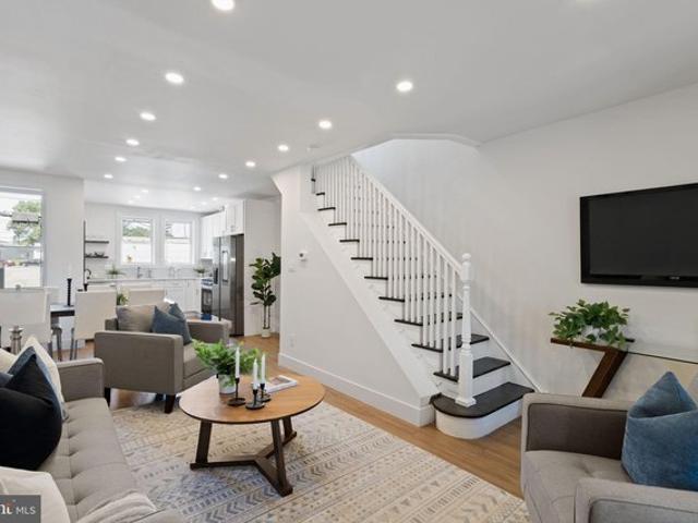 5918 Colgate St, Philadelphia, PA 19120
