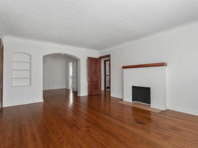 5918 La Vista Dr, Unit 3, Dallas, TX 75206 | MLS #21143 | Compass