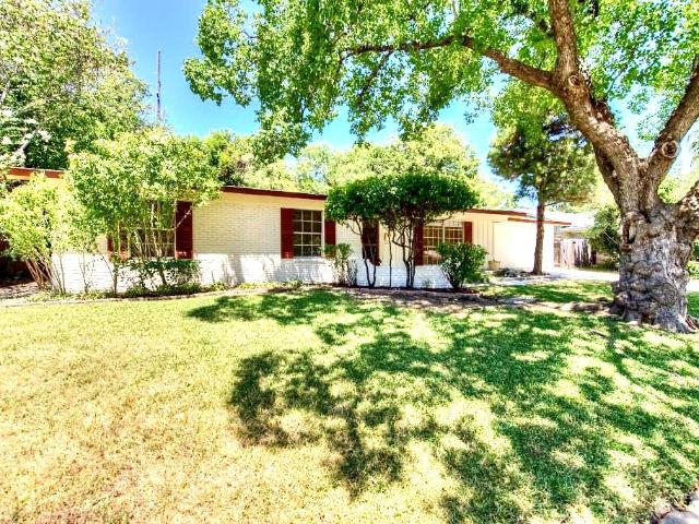 5910 Marilyn Dr