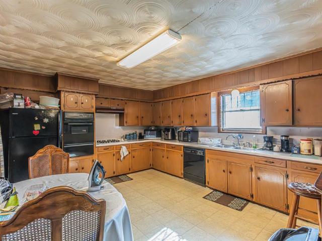 5910 Cedar Glen Drive