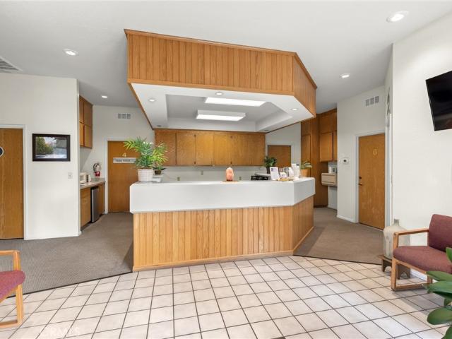 5910 Clark Road M5