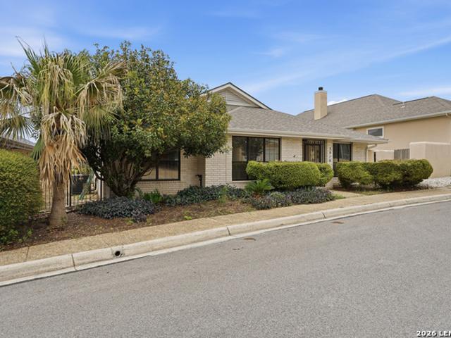 5910 Crescent Fls