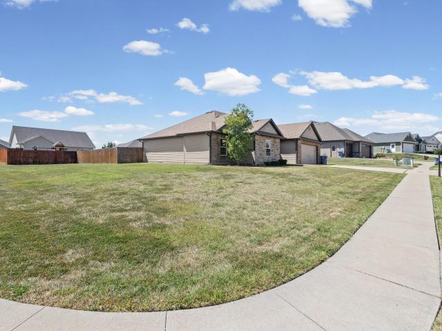 5910 eagle lake dr