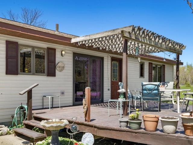 5910 S Cummings St, Suttons Bay, MI 49682