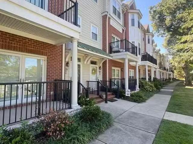 59116184 1027 Bolling Ave