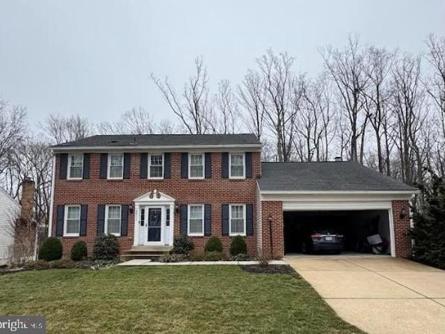 5911 Oakland Park Dr, Burke, VA 22015