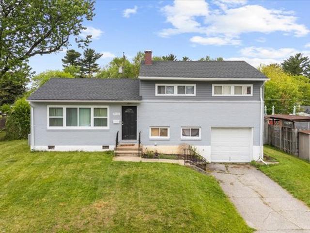 5911 Charnwood Rd, Catonsville, MD 21228