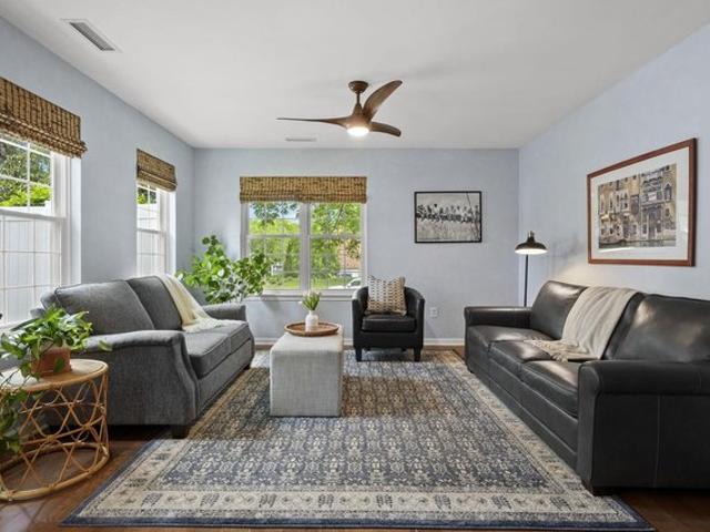 5911 Cottontail Trl, Madison, WI 53718