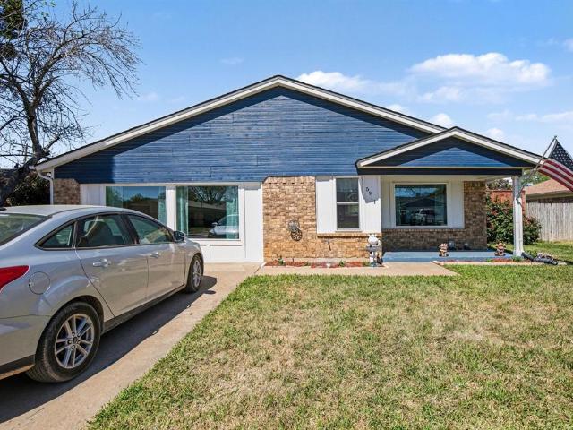 5911 Dangerfield Ct, Arlington, TX 76017 | MLS #21236 | Compass