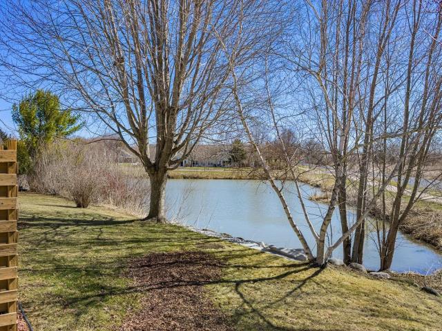 5911 E Open Meadow
