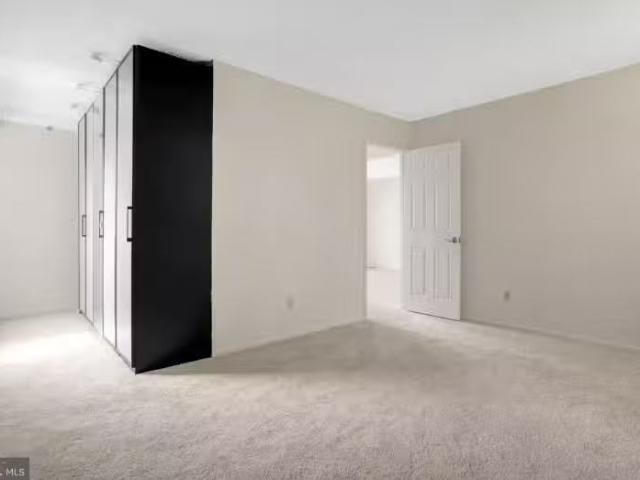 5911 Edsall Rd #1107, Alexandria, VA 22304 MLS VAAX2039518