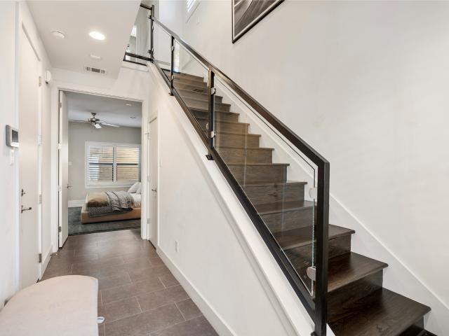 5911 Rose St, Houston, TX 77007 | MLS #97483 | Compass