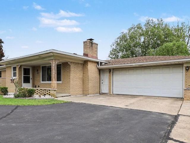 59126 Romeo Plank Rd, Ray, MI 48096