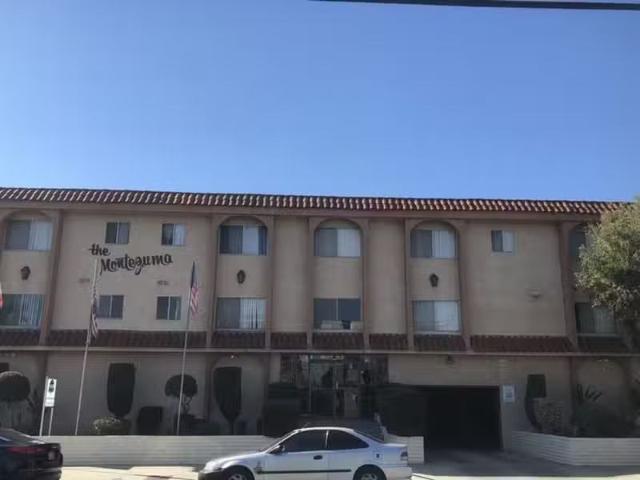 59127068 13221 Cordary Ave #3