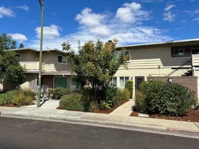 59128728 266 Pamela Dr #11