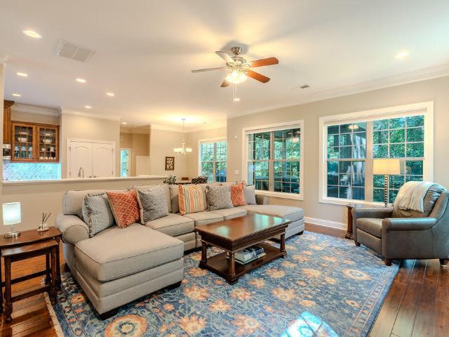 5912 Terrington Lane