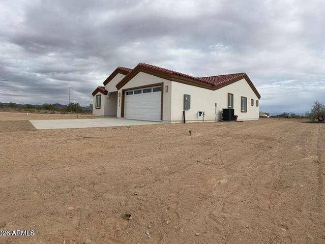 5913 N 425th Ave, Tonopah, AZ 85354
