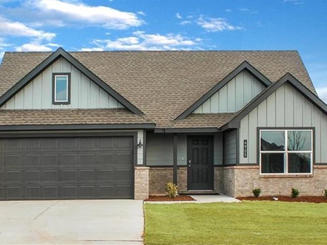 5913 Green Meadow Ln, Oklahoma City, OK 73132