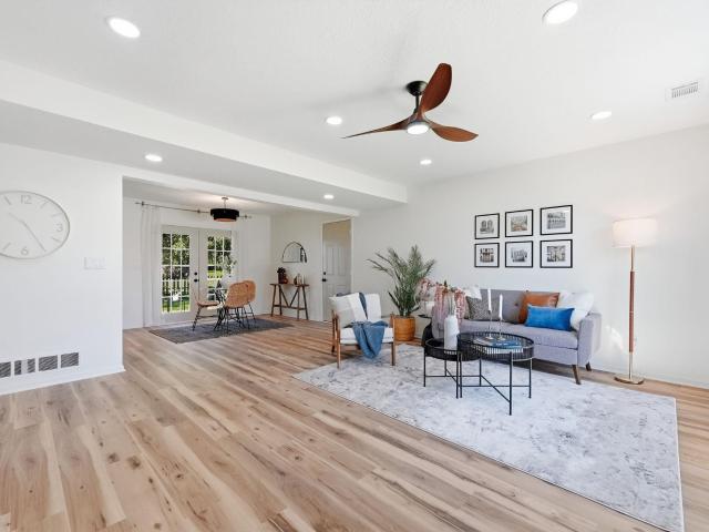 5913 Thaine Court