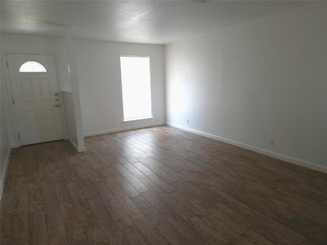 5913 Whispering Lane