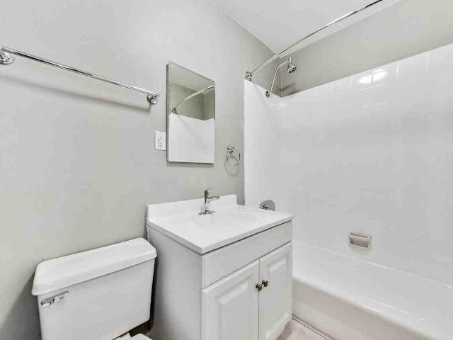591 629 Washington 2 Bedroom Apartment for Rent at 591 Washington Blvd, Los Angeles, CA 90292 Venice