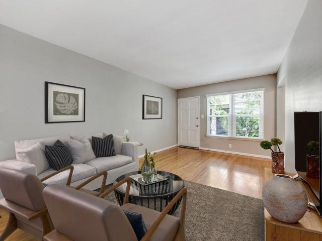 591 629 Washington