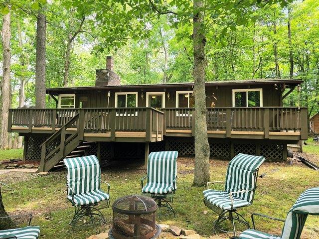591 Catawba Ct, Hideaway Hills, OH 43107