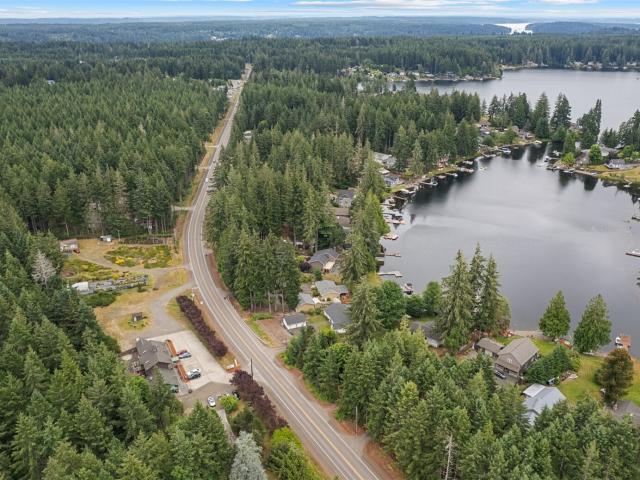 591 E Pickering Road