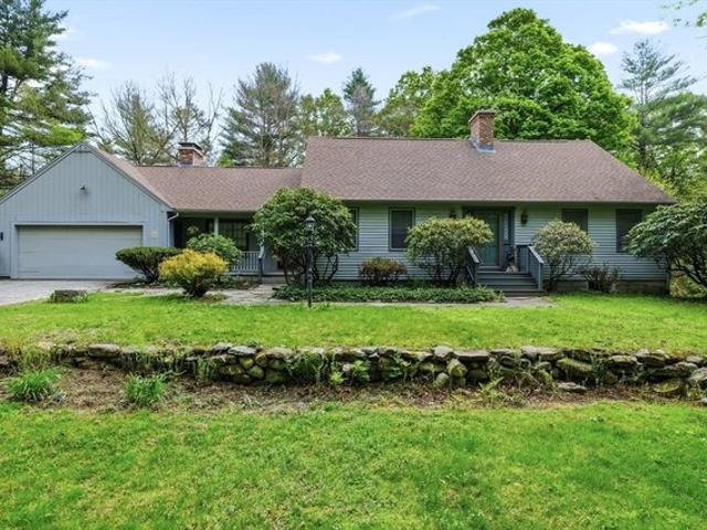 591 Kennedy Rd, Northampton, MA 01053
