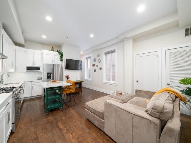 591 Jersey Ave # 3