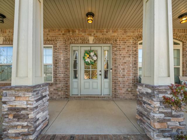 591 Larkspur Dr