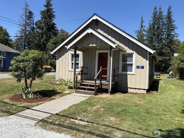 591 Maple St, Hamilton, WA 98255