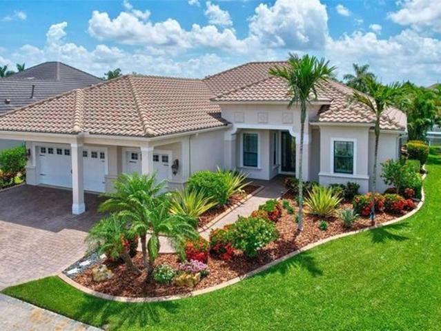 591 Mast Dr, Bradenton, FL 34208