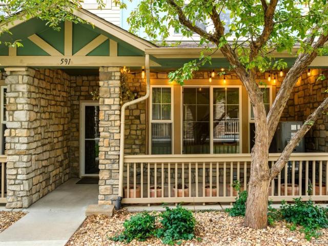 591 S Mobile Place