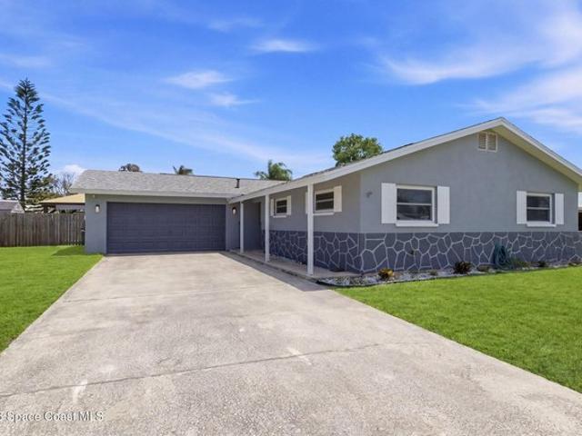 591 Sacre Coeur Dr, Melbourne, FL 32935